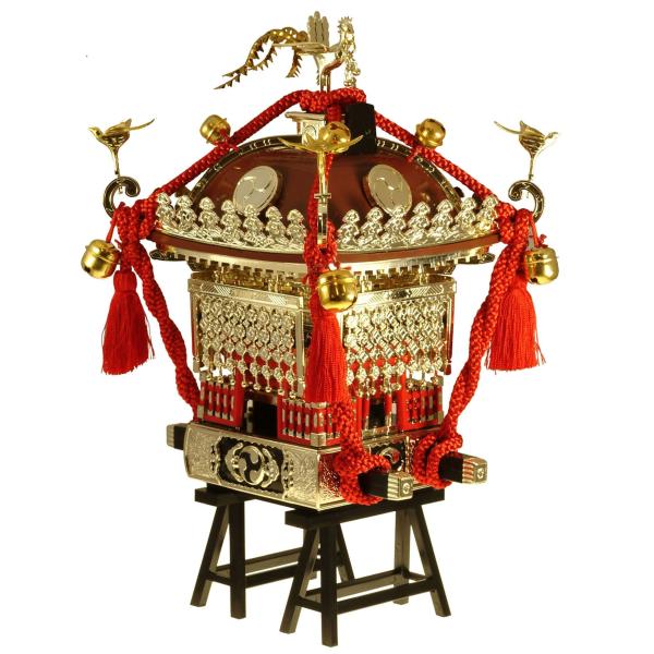 童友社 1/8 江戸神輿 茶塗り赤紐 プラモデル ・1/8スケール・組み立て塗装が必要なプラモデル。別途、工具、塗料等が必要。