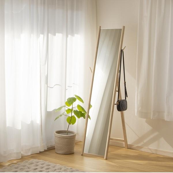 サイズ　/ 幅435×奥55×高1500ミリ 9.2kgミラーサイズ　/　幅278×高さ1445mm材質　/　フレーム＝天然木ラバーウッド材ミラー/　3mm厚・飛散防止加工　色 /　ブラウン・ホワイト商品説明 優しいウッドカラーが魅力のフッ...