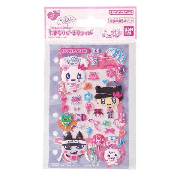 「商品情報」たまもりしーるが令和に復刻！！たまごっちのシールや台紙にアイテムのシールを重ねて自分流にアレンジする「たまもり」が楽しめる、貼ってはがせるぷっくりシールと台紙のセット！「ラブリーステージセット」は、うちわやマイク・ペンライトなど...