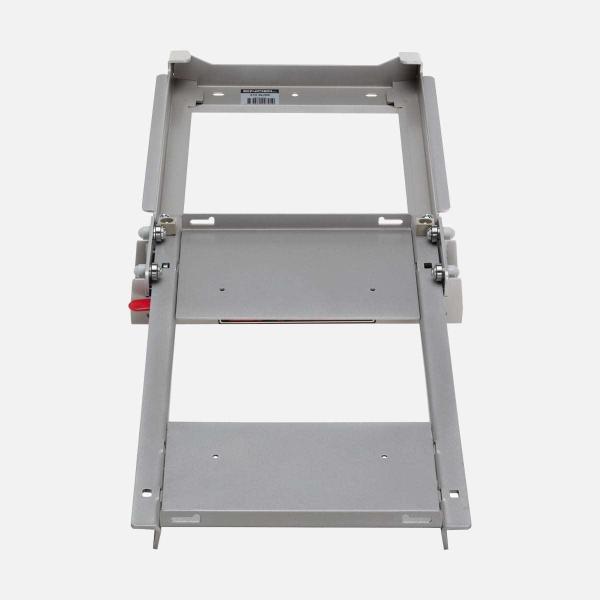 冷蔵庫の引き出しスライドレールです。スライドレールの設置により重い冷蔵庫を軽々引き出せ、庫内の食品や飲み物が取り出しやすくなります。