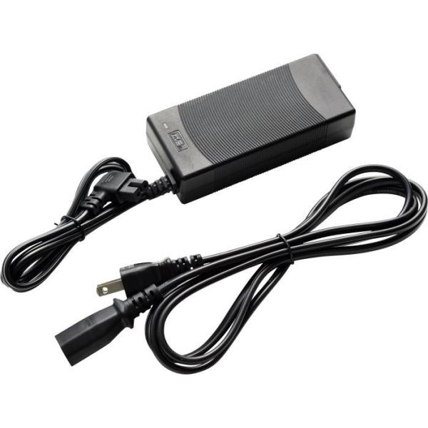 家庭用電源コンセント(AC100V)DC12/24V使用の冷蔵庫をご家庭の電源コンセント（AC100V、50/60Hz両用）でご使用する場合に必要な電源アダプター。ご自宅でも旅先でもAC電源があればどこでも使えます。