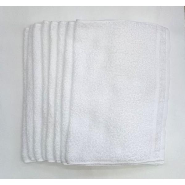 ＊メール便送料込み（ポスト投函）実店舗販売もしている為、売り違いでお届け設定日が2〜3日遅れる場合もございます。ご了承ください。８枚組 白おしぼり 薄手サイズ：約３０×４４cmカラー：ホワイト素材：綿100%重量：約34ｇ （100匁）薄手...