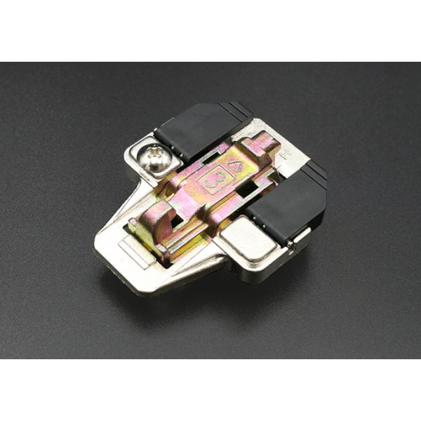 大建工業　玄関収納　丁番部材　丁番受け　玄関収納用 RIII・FS・MA・RA・HG【PLGBAK30MD】2010年11月　製造中止品のメンテナンス部材です玄関収納用丁番のBOX側です。中央部に「３」の刻印あります。「１．５」の刻印分の代...