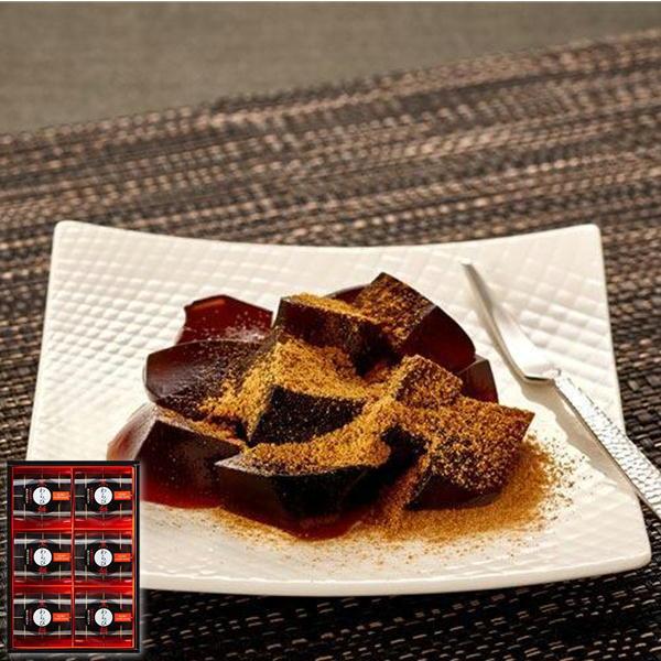 まろやかな黒糖の風味がふわっと広がる、「もっちり・ぷるり」食感の黒わらび餅です。沖縄県産黒糖入り黒蜜を加えたわらび餅に、黒米・黒豆・黒ゴマ・黒松の実・黒かりんの五つの黒素材をブレンドした香ばしい黒きな粉を合わせました。黒わらび餅と黒きな粉が...