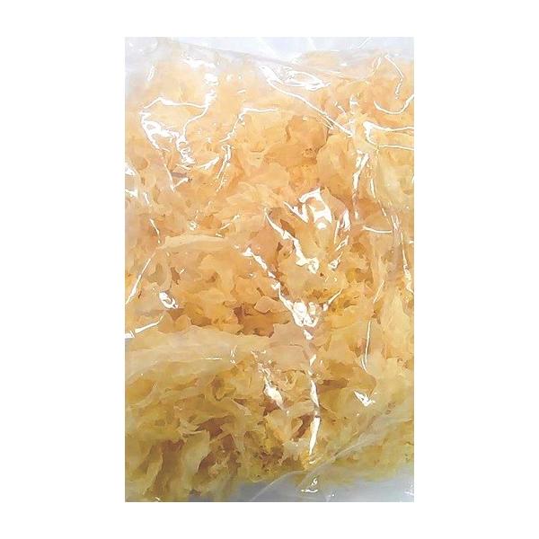 白きくらげは、「銀耳」と書き中国では古来より不老長寿の食材として珍重されてきました！！横浜中華街　白きくらげ（白木耳）銀耳　1000ｇ　カルシウムや食物繊維が豊富、不老長寿の食材として、中華料理、デザートに使われています♪