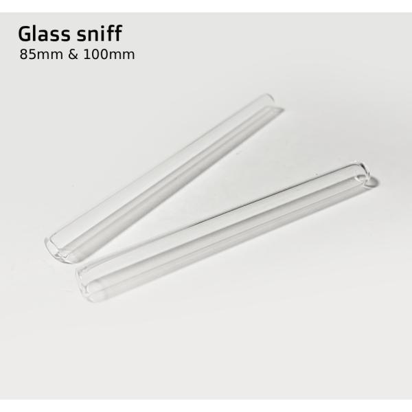 直径８ｍｍ長さ85ｍｍと100ｍｍの２本セットパイレックスガラス製スナッファーです。■スナッフって何？本来は鼻腔摂取と訳すのが一番適しているのでしょうがよくギャング映画などで鼻からコカインを吸ってるシーンがあるでしょ、それに使うパイプがスニ...
