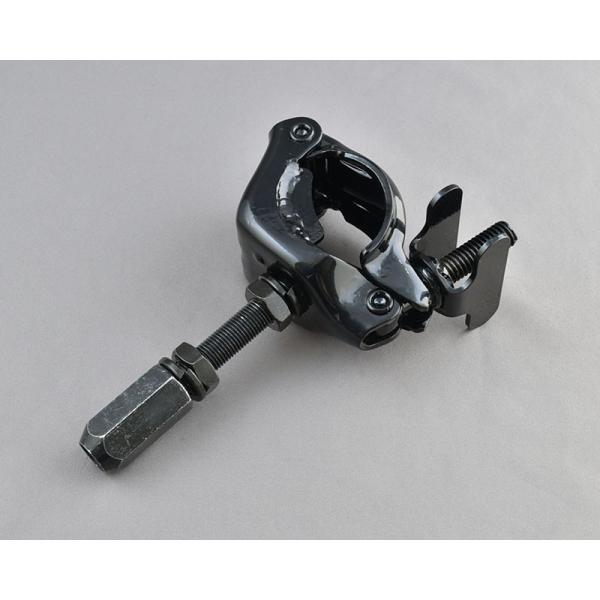 スペアタイヤ固定ボルトを延長して取り付ける、マルチで便利なスコップホルダー。ジムニー全車に対応。スペアタイヤ固定ボルトに直接取り付ける延長ボルトタイプ。ホイール固定ナットと交換取付。スペアタイヤが裏向き、表向きどちらでも対応できるテーパーナ...