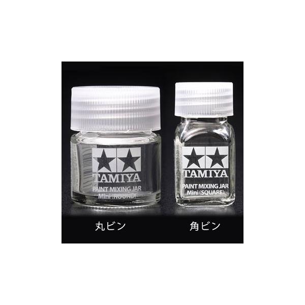 タミヤデコレーションシリーズスペアボトルミニ【　メーカー　】　（株）タミヤ調色した塗料の保存に便利に使えるガラス製ボトルです。容量は10ｃｃ。アクリルやエナメル、ラッカー系の各模型用塗料の保存に使えます。キャップは密閉性の高い中栓付きで長期...