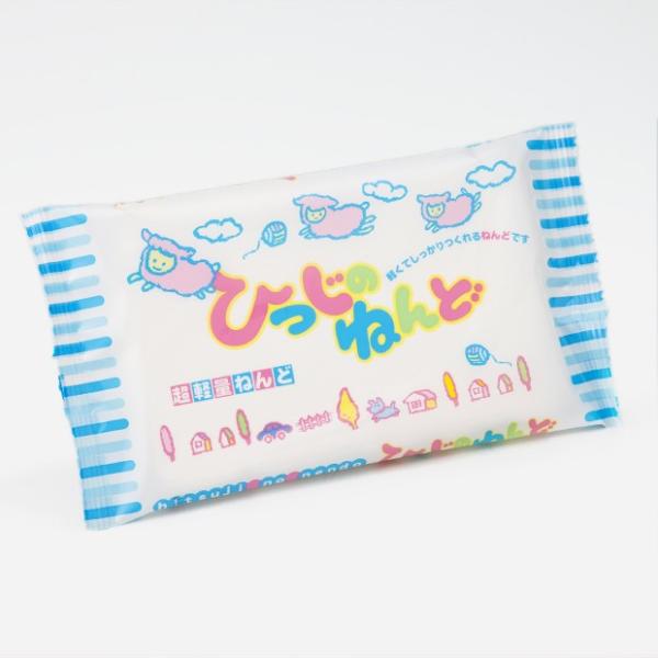 ひつじのようにふんわりやわらかく、かるーいねんどです。【 サイズ（約） 】 11×23×厚み2cm（パッケージサイズ）cm（完成サイズ）【 内容量（約） 】 100g【 素材 】 アクリル樹脂中空体、パルプ、合成糊剤、防腐防カビ剤、水【 色...