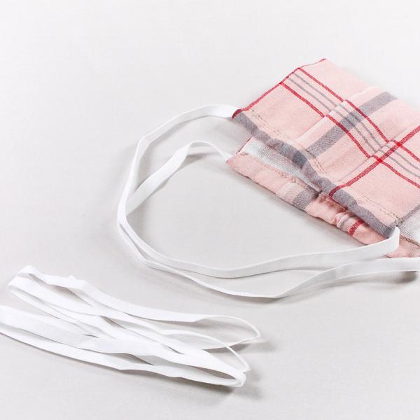 幅5mm、伸び率2.2倍のマイクロテープです。ソフトな肌触りで耳への負担が少ない平タイプ。ハンドメイドマスクの材料にどうぞ。【 商品サイズ（約） 】 巾5mm【 素材 】 ポリエステル29%、ポリウレタン12%、ナイロン59%【 生産国 】...