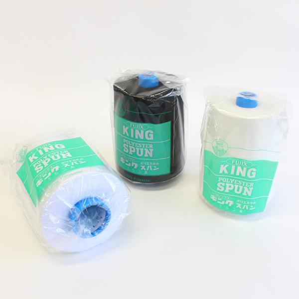 ■内容量…3000m(左撚り)■使用ミシン針…11番〜14番■素材…ポリエステル100%ポリエステル素材の中でもミシン糸用として特別に紡糸された、高強力、低伸度、低収縮タイプの原糸を用い、さらに高度な加工技術によって、一段と可縫性を高め、使...