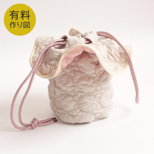 ■出来上がりサイズ（約）…タテ17（持ち手含まず）×ヨコ14×マチ14cm■必要な材料（目安）…表布…60cm巾×50cm、裏布…60cm巾×40cm、テトロン12.7両折×1袋、グログランリボン3.6cm巾×30cm、カラーコード極太×1...