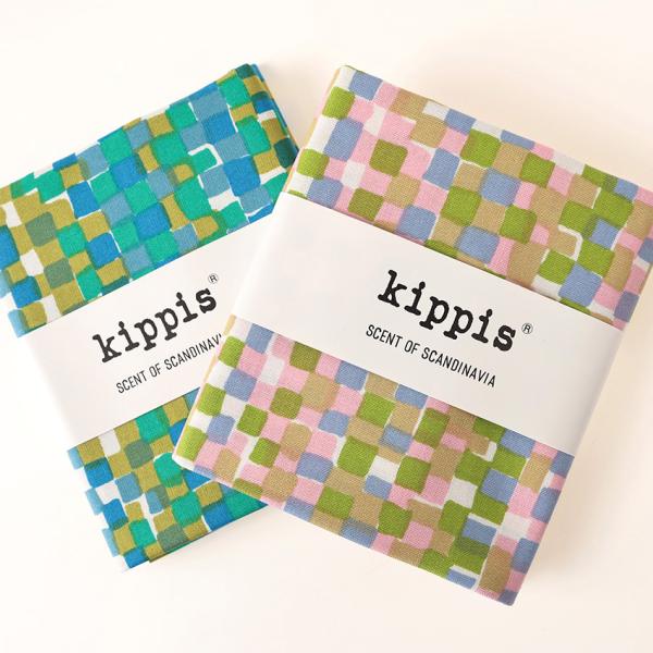 ■布幅（約）…108×50cm■素材…綿100％■数量設定…50cmのカットクロス　（ご購入例： 数量 2 = 2枚）●生地の厚さ … やや薄地●透け感 … 若干あり●生地の特徴 … 薄手で、ギャザーも寄せやすい厚み。スタンダードな平織の生...