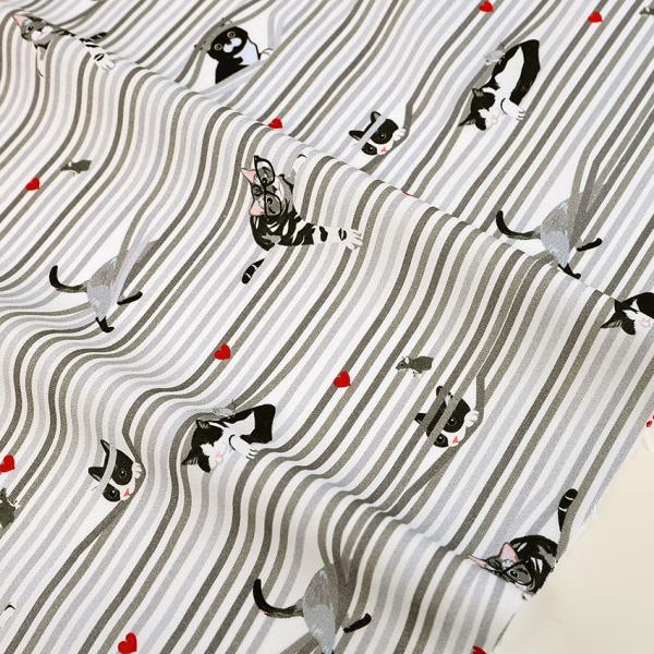 ■布幅（約）…110cm■素材…綿100％■数量設定…50cm単位の切売り　（ご購入例： 数量 2 = 1m）●生地の厚さ … やや薄地●透け感 … 若干あり●生地の特徴 … 薄手で、ギャザーも寄せやすい厚み。スタンダードな平織の生地です。...