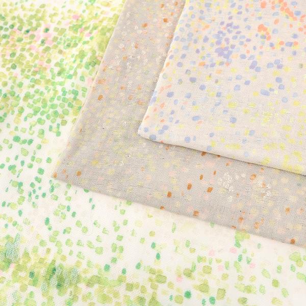 ■布幅（約）…120cm■素材…綿100％■数量設定…50cm単位の切売り　（ご購入例： 数量 2 = 1m）●生地の厚さ … 普通地●透け感 … 若干あり●生地の特徴 … やわらかいガーゼを2枚重ねにした生地。吸水性が良く、やさしい肌触り...