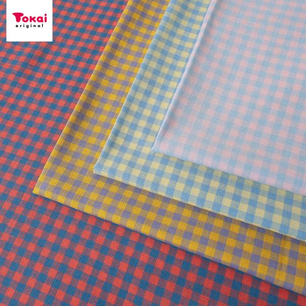 ■布幅（約）…108cm■素材…ポリエステル65％、綿35％■数量設定…50cm単位の切売り　（ご購入例： 数量 2 = 1m）■ブランド…トーカイグループオリジナル●生地の厚さ … やや薄地●透け感 … 若干あり●生地の特徴 … 薄手で、...