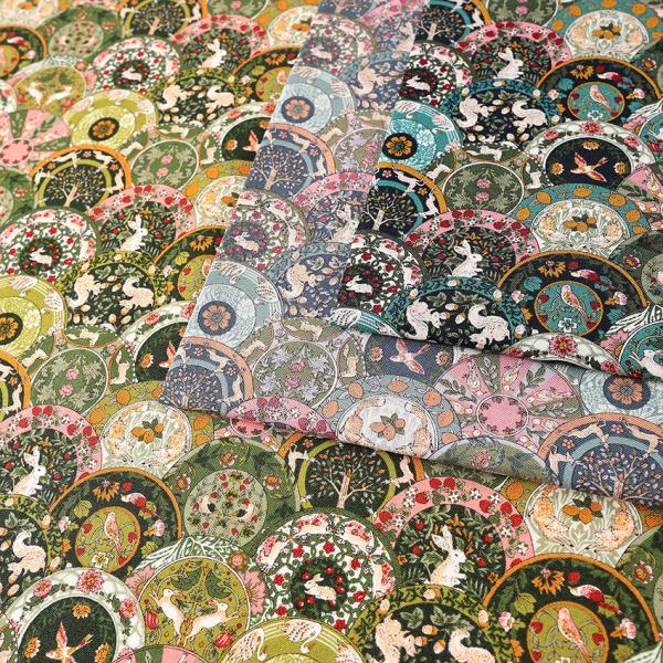 ■布幅（約）…108cm■素材…綿100％■数量設定…50cm単位の切売り　（ご購入例： 数量 2 = 1m）●生地の厚さ … やや薄地●透け感 … 若干あり●生地の特徴 … 薄手で、ギャザーも寄せやすい厚み。スタンダードな平織の生地です。...