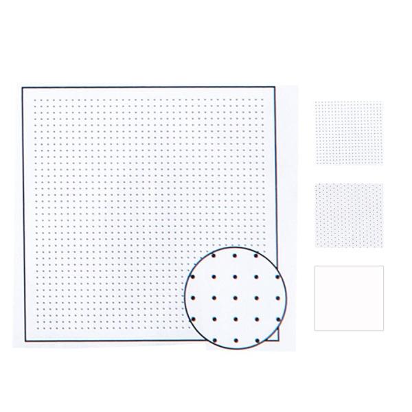 Sashiko Handkerchief 「iine」　刺し子 ハンカチーフ イーネ人気の刺し子柄のハンカチを作りませんか。抗菌・防臭 3重ガーゼの贅沢仕様の、刺し子ハンカチが作れる布です。布には、あらかじめ水で消えるドットが印刷されている...