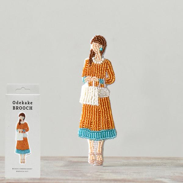 ■サイズ（約）…W71mm×H187mm×D25mm（パッケージサイズ）縦9.8×横3cm（完成サイズ）■セット内容…ビーズ、フェルト、裏布、ブローチピン、糸、接着剤、刺しゅう針、作り方説明書■難易度…中級程度■メーカー名…MIYUKI■生...