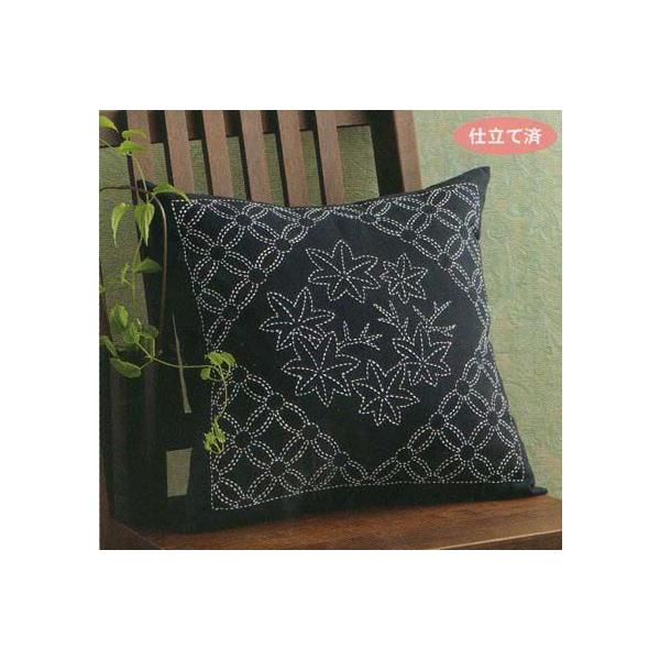 伝統と和のモチーフの刺し子キットです。昔ながらの手仕事をお楽しみください。●初〜中級者向けです。●刺し子は仕立て済みです。●刺し子キットの内容　糸：刺し子細・白・綿100％　布：No.4500・紺・綿100％　刺し子針　指ぬき　作り方説明書...