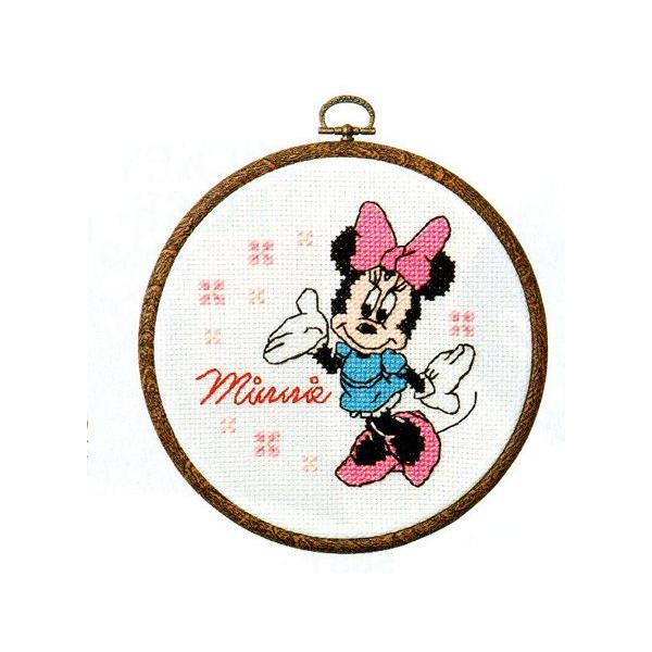 クロスステッチを使用した刺繍、クロスステッチキットです。●初級〜中級者向きです。●おしゃれフープ付き●オリムパスNo.8300布（インディアンクロス）使用●額内径：15.5cm●発送この商品はお取り寄せ商品になります。取り寄せには10営業日...