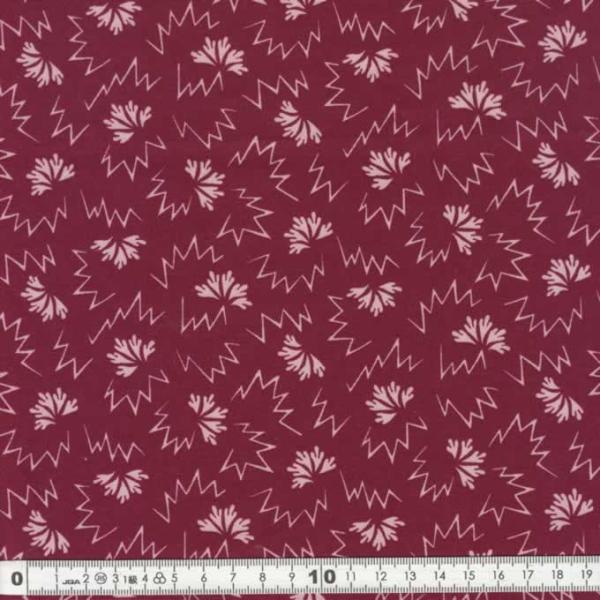 斉藤謠子さんの人気のセンテナリーコレクションシリーズ26　巾：約１１０cm綿１００％日本製30ｃｍ　より10ｃｍ単位でカットします。表示価格は10cmのお値段ですのお値段です。最低３(30ｃｍ)よりご注文ください30cm（3個）以下では、お...