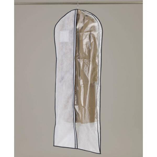 厚手の洋服の収納に最適なマチ付きタイプのカバーです。前面半分が透明なので、中の洋服が一目瞭然。残りの素材は通気性の良い不織布です。６cmのマチは肩部分ではしっかりと幅を保ちながら、裾部分ではすっきりと縫い合わせた仕様なので見た目がもたつきま...