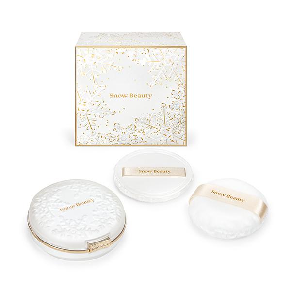 【発売日：2026年07月21日】２４時間いつでも美白ケアができる薬用美白スキンケアパウダー。朝のメイクの仕上げや日中の化粧直し、夜はスキンケアの最後の素肌ケアに。美白有効成分４ＭＳＫ（４−メトキシサリチル酸カリウム塩）が肌に浸透。メラニン...