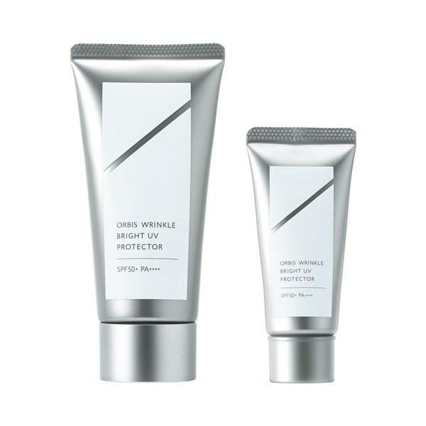 紫外線対策しながら、シワ改善も、美白(*2)も！そんな大人の想いに応える日焼け止め（顔用）の発売1周年特別セットです。特筆すべきは、外的刺激(*3)から肌を守る5つの成分と処方技術です。　(1)排気ガスなどに含まれる有害なガス(*4)を分解...