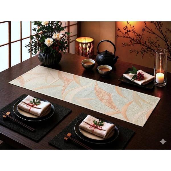 ■画像にある小物(ハンガーや花など)は商品に含まれません。◆帯のリメイク品になります。■サイズ---【cm】幅31　長さ約80■新品の帯をリメイクしました。夏物の透ける繊細な帯地ですがしっかりと織られており帯として使われる為に作られているの...