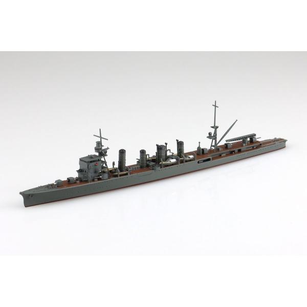 【発売日：2026年09月30日】アオシマのウォーターラインがより精密になってリニューアル！！艤装パーツを新たに考証し、設計。金型にはスライド機構を多数設けることにより、1/700スケールの緻密さを正確に再現しました。より精密に生まれ変わっ...
