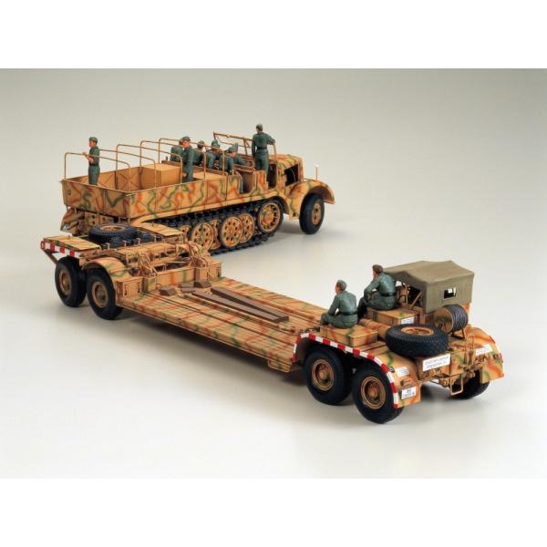 【もう一つの戦い、戦車牽引任務】第二次大戦中、行動不能となった戦車を前線から回収、再戦力化する任務に大きな役割を演じたドイツ軍の18トン重ハーフトラックとその後部に接続される戦車運搬トレーラー116型のプラスチックモデル組み立てキットです。...