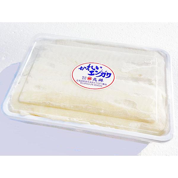 カラスガレイ(銀ガレイ)とアブラガレイのヒレの部分の皮と骨を取りました。エンガワと呼ばれるこの部分は、特に脂のりに優れ、お刺身やお寿司に利用されます。切り分けてお刺身でお召し上がりください。業務用1kg詰めをそのままお送りします。【商品内容...