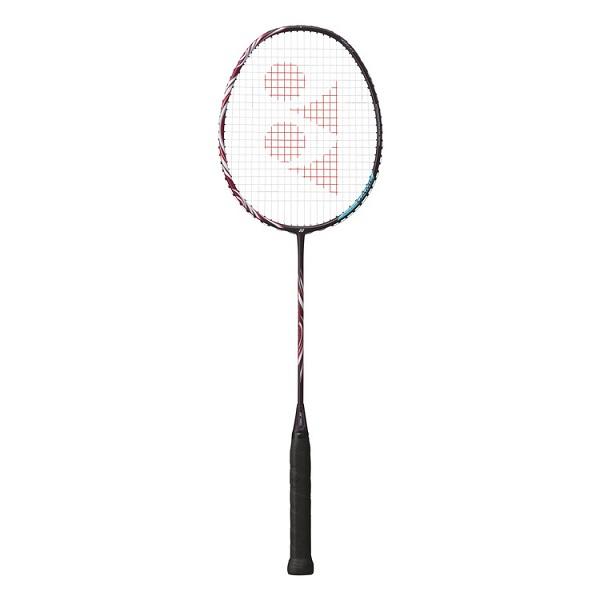 【発売日：2025年11月28日】YONEX　アストロクス100ゲーム　AX100G●専用ケース付●カラー：クレナイ（821）●サイズ：3Ｕ5（重量規格/平均88ｇ・グリップサイズ規格/81ｍｍ）　　　　：3Ｕ6（重量規格/平均88ｇ・グリ...