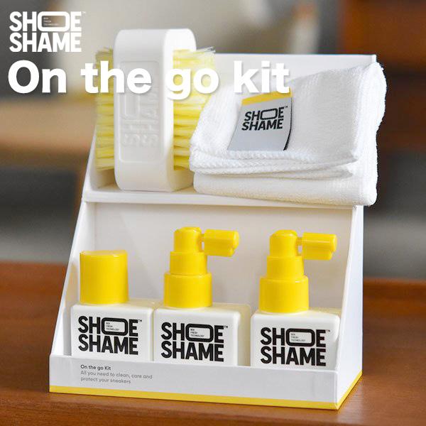 ≪SHOE SHAME/シューシェイム On the go kit≫スウェーデンのシューズケアブランド「SHOE SHAME」のミニサイズのスターターキットが登場。外出用としても◎・Lose the dirt（クリーニングジェル）・Brus...