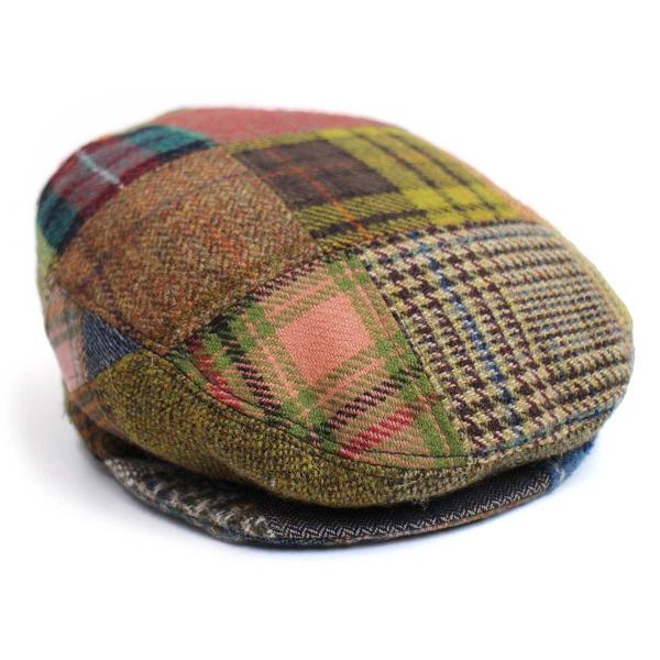 【JOHN HANLY】のハンチングです。WOVEN IN IRELAND様々なパターンのツイードがパッチワークされています。ツバにスナップボタンあり、薄中綿入りカラー：多色が使用されています。素材：100% LANA（Lambswool）...