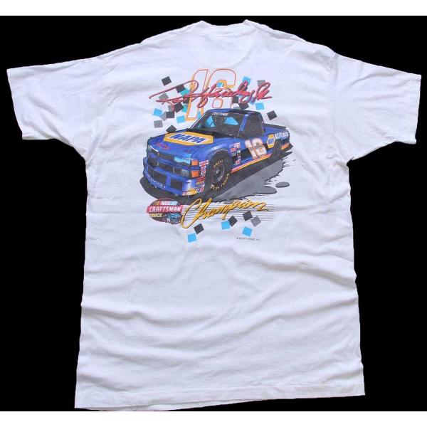 90s〜【FRUIT OF THE LOOM】のポケット付きTシャツです。MADE IN USA袖、裾ともにシングルステッチカラー：白素材：100% COTTONサイズ表記：XXL実寸（平置き）・肩幅　55.5cm・身幅　60.5cm・着丈...