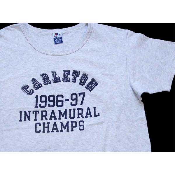 90s【Champion】のTシャツです。MADE IN USA刺繍タグ、バインダーネック、四段ひび割れプリントカラー：杢ライトグレー素材：97% COTTON　3% OTHER FIBERサイズ表記：X-LARGE実寸（平置き）・肩幅　5...