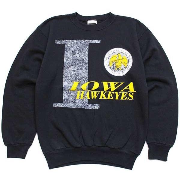 90s〜【TULTEX】のスウェットです。ASSEMBLED IN MEXICO OF USA MADE PARTSカラー：黒素材：50% COTTON　50% POLYESTERサイズ表記：MEDIUM実寸（平置き）・肩幅　50.5cm・...