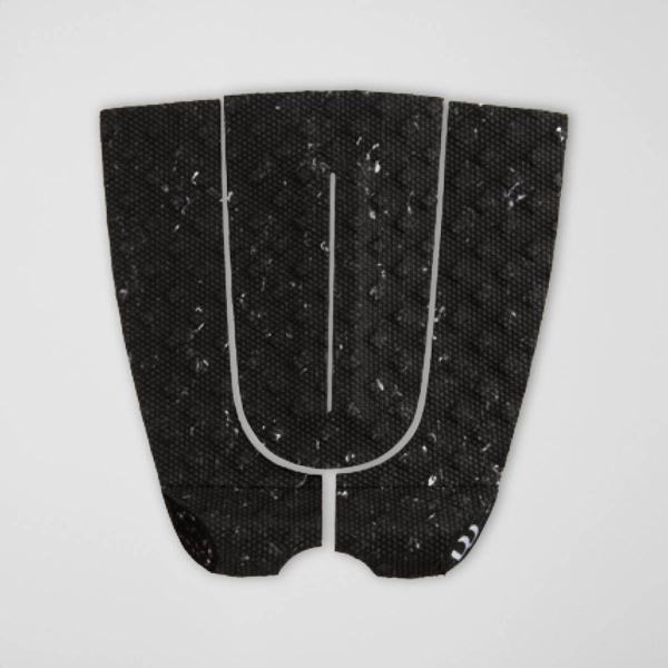 【カラー】ブラックストン 【形状】3ピース   【寸法】32cm x31cm DEEP WATER SUPPLY　デッキパッド！！グリップ力抜群です！！※アートは写真と実物では色や風合いが若干異なりますのでご了承ください。