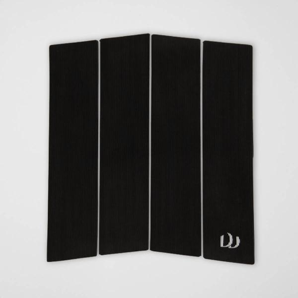 【カラー】ブラック 【形状】4ピース   【寸法】35cm x32cm DEEP WATER SUPPLY　フロントパッド！！グリップ力抜群です！！