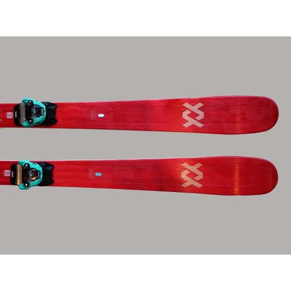 ●フォルクル シークレット８０レッド（チップ＆テールロッカー）１６１ｃｍ ラディウス１９−１４−１７  サイドカット １２１/８０/１０３●年度 ２０２４年-２０２５年●芯材 マルチレイヤーウッドコア●構造 グラスフレーム 、３Dラディウス...