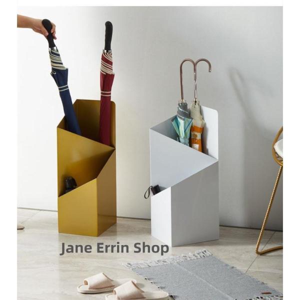 底部のボードは、取り外しでき、お手入れが簡単です。シンプルなデザインで、お家のスタイルにふさわしい、廊下はもちろん、駐車場、玄関等の狭い場所で使用可能です。コーナースペースを活用でき、長傘と折りたたみ傘が同時に収納可能です。サイズ：幅20X...