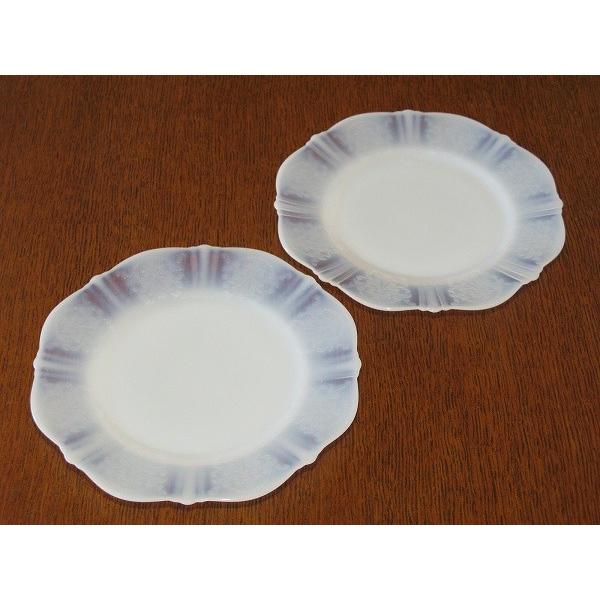 1927年〜1940年代後期製。レアなアメリカンスイートハートシリーズ、モナックスのバタープレート。2枚セットでの販売です。直径15.3cm。使用感少なく全体的には艶もあり程度良好。製品性質製造上の練りムラ、色ムラ、白いヘアライン、ホワイト...