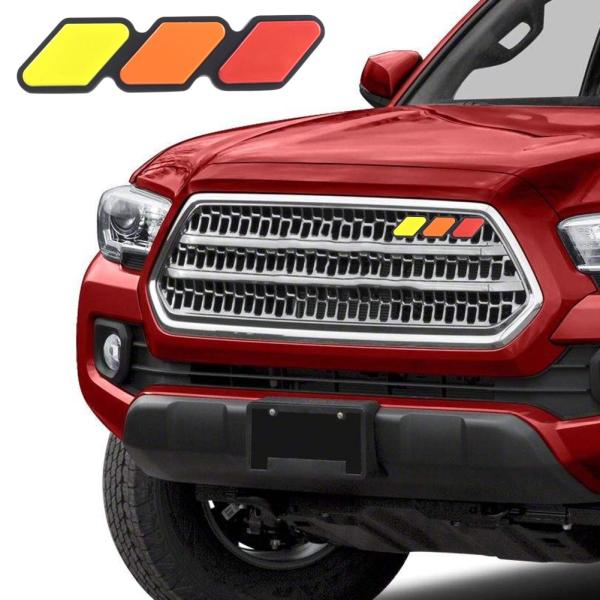 サイズ:横10cm×縦2.5cm愛車のスタイルと外観を豊かにし、ご自身の車をおしゃれにドレスアップしてくれます。取り付けは非常に簡単で、グリルをフロントピースとバックピースの間にクランプする事で取り付けができます。ほとんどのトヨタ車のグリル...