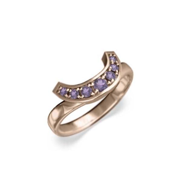 地金素材：k10ピンクゴールド　（品質を保証する刻印が入っています）使用宝石：アメシスト   サイズ：幅 最小 約6.5mm 〜 最大 約6.5mm　/　厚さ 最小 約1.2mm 〜 最大 約2mmリングサイズ：7号〜21号　/　21.5号...