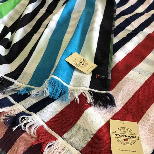 ■ヨーロッパのタオル名産地、ポルトガル製タオルのマルチカバー■ポルトガルの職人が丁寧に織り上げたタオルは、今治タオルに匹敵する高品質■緻密なパイル仕上げで滑らかで気持ちのよい肌触りを実現した、先染めドビー織りのタオル■ヨーロッパではレジャー...