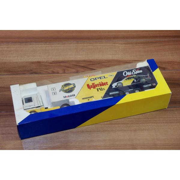 1/43 MINICHAMPS ミニチャンプス (箱サイズ44x14x7cm) LUIS SURBER Team Rosberg Renntransporter OPEL トランスポーター ミニカー本体・箱・パーツ付属、箱に汚れとダメージ有...