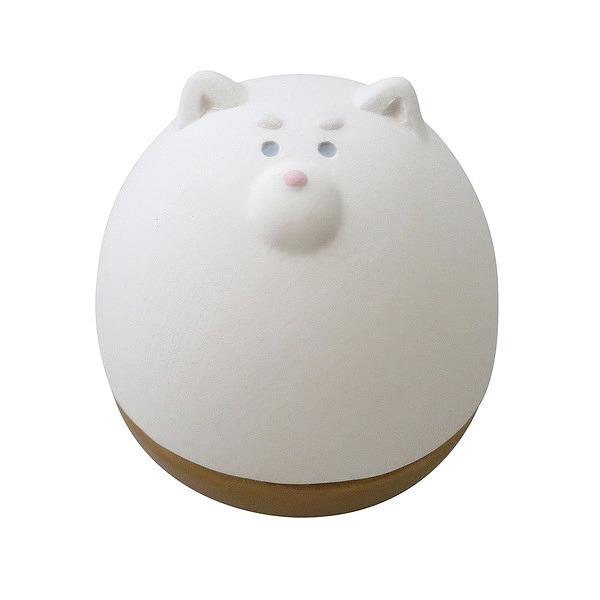 ころんと丸いイヌのおきあがりこぼしのアロママスコット。アロマの香りとゆらゆら揺れるかわいいワンコの姿に癒されます。サイズ : 約 50 x 53 x H56 cm材質 : 陶器MADE IN CHINA※ 本体に香りはついておりません。※ ...