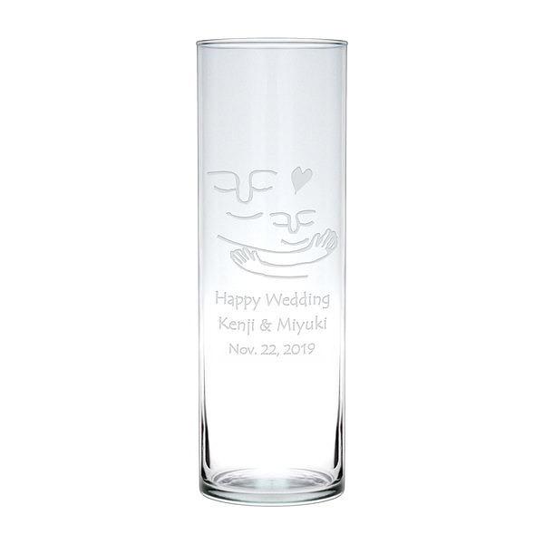 シンプルで飽きのこないフラワーベースです。航空機の窓にも使われるポリカーボネイト製。高級ガラスと同等の透明度を持つ良質なポリカーボネイトが使用されているので、クリスタルのような輝きとハンマーで叩いても割れない強度を兼ね備えています。サイズ ...